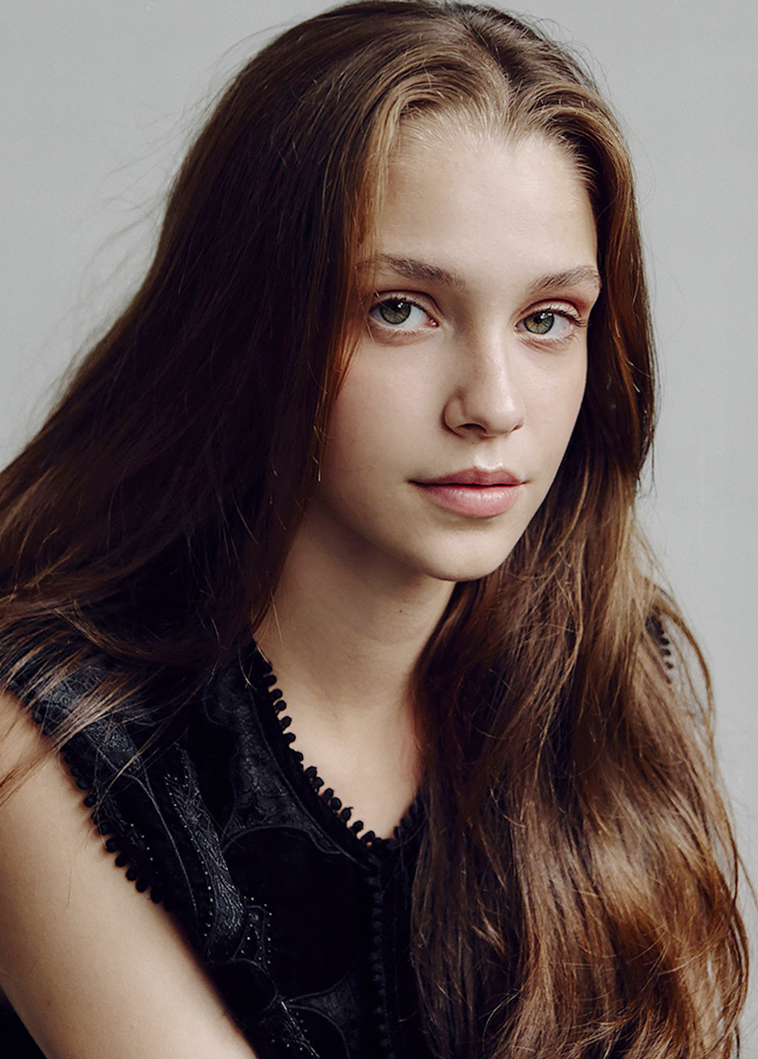 Arina S. | scout model agency